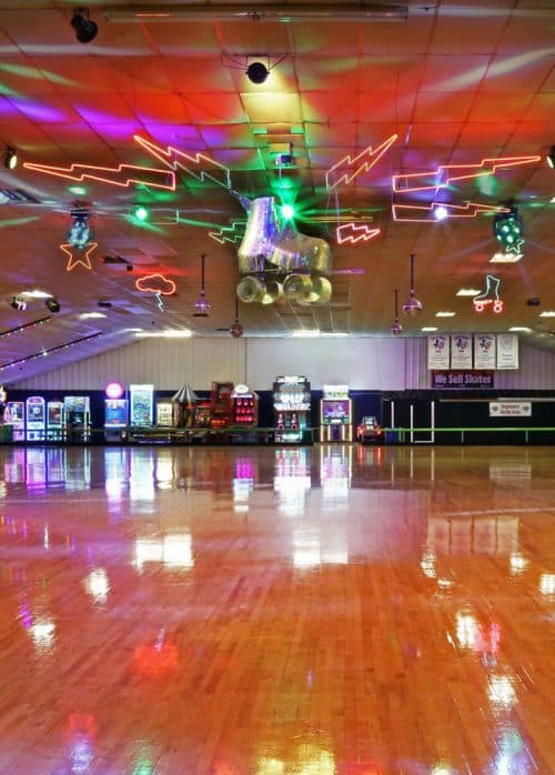 Playland Roller Skating Center to Family Entertainment Center