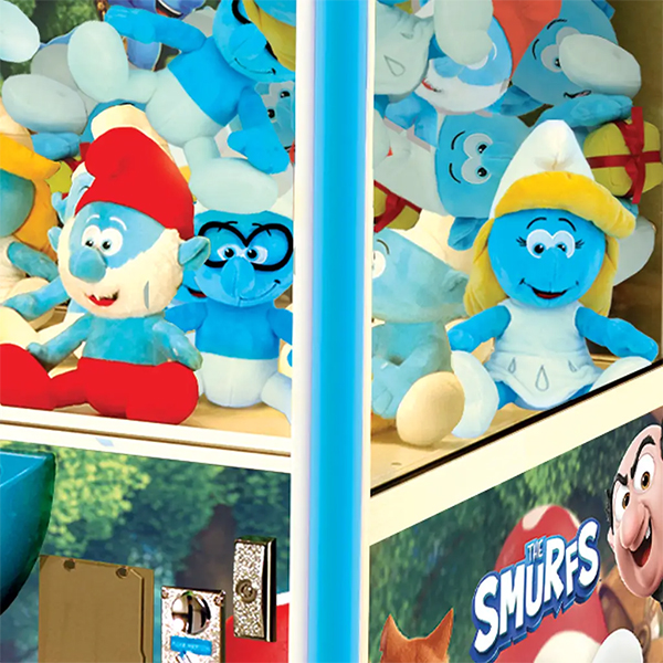 The Smurfs Claw Machine - Betson Enterprises